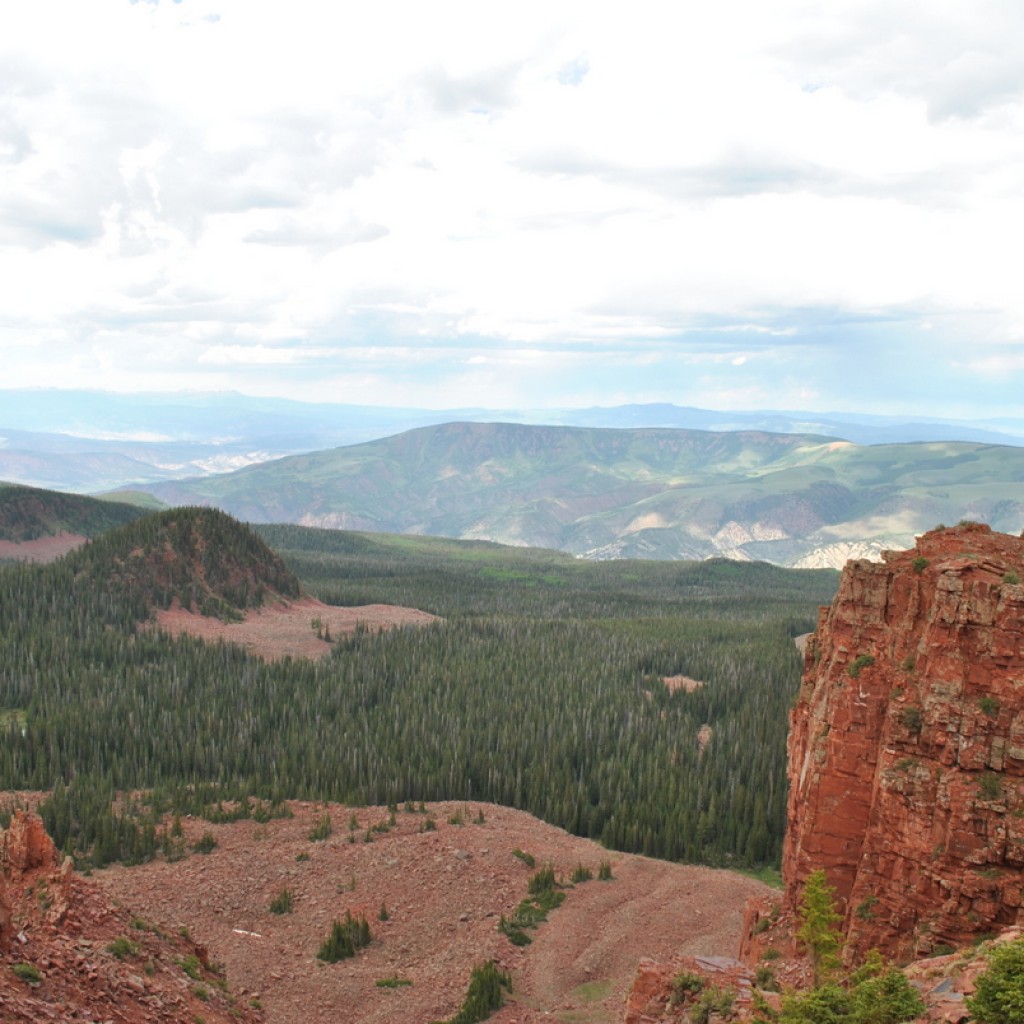 Red Table Mountain – Wild West River Rider