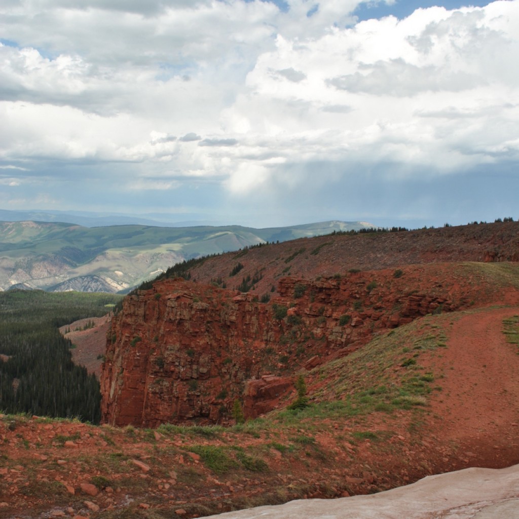Red Table Mountain – Wild West River Rider