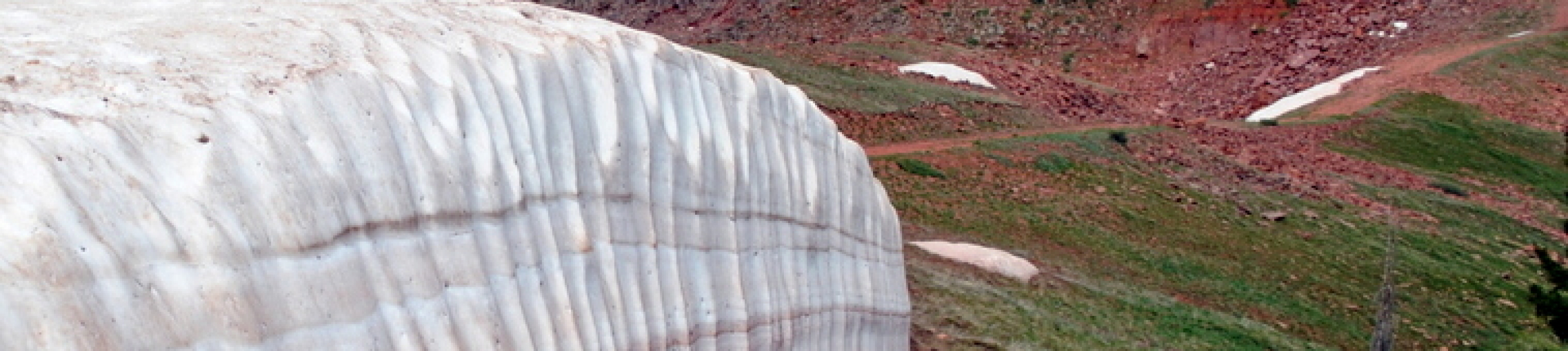 Red Table Mountain – Wild West River Rider